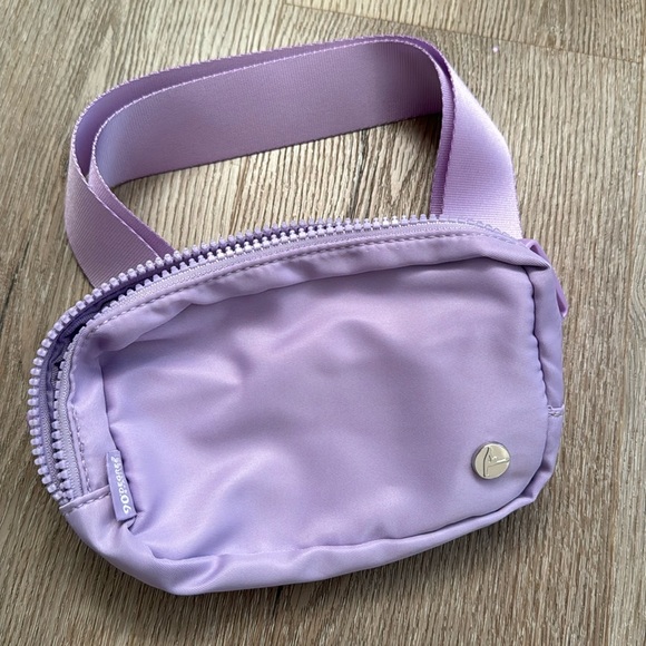 90 Degree By Reflex | Accessories | Girls Belt Bag 9 Degree By Reflex ...